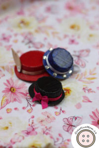 Recycled mini hats - The Creative Mom